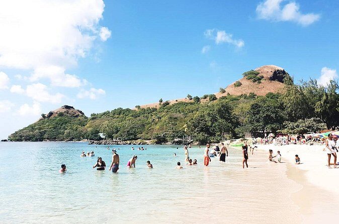 Cruise Ship Round Transfer to Reduit Beach - What to Expect During Your Day