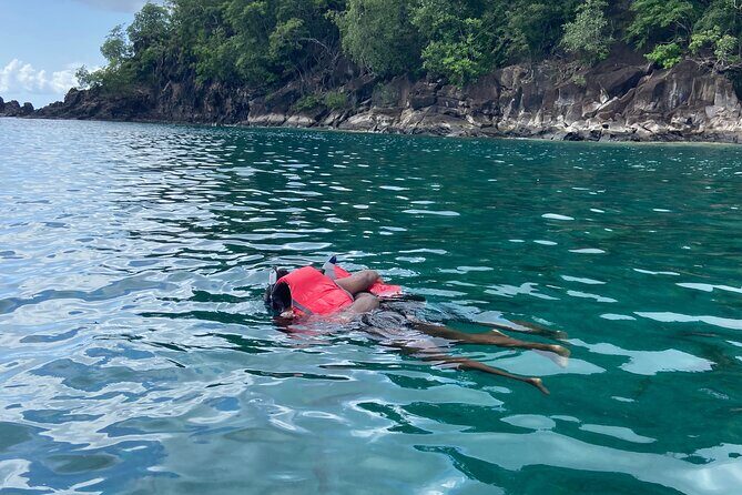 Crystal kayaking in St. Vincent - Siteseeing with Cass - Why This Tour Works Well