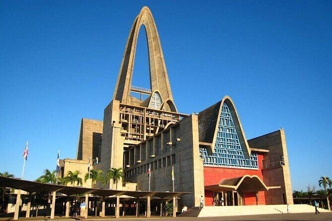 Cultural Safari Tour through the countryside of the Dominican Republic - Discovering the Dominican Countryside: An Authentic Journey