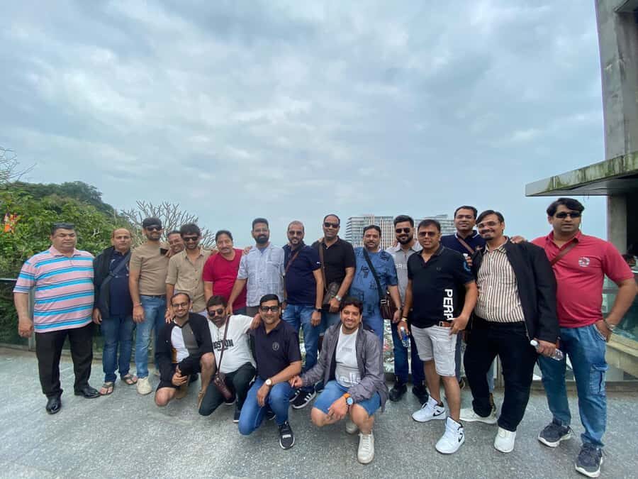 Da Nang: Lady Buddha & Marble Mountains Guided Tour - What the Reviews Say