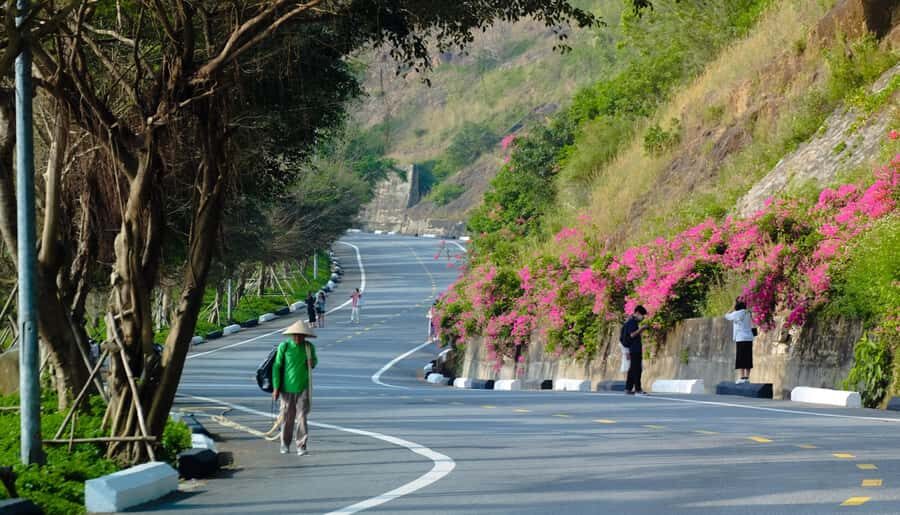 DA NANG: Marble & Monkey Mountain, Am Phu Cave Sunset Trip - Analyzing the Value