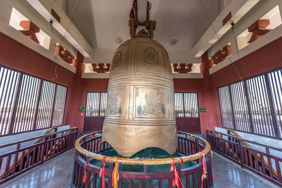 Dali Zen Tour: Chongsheng's Three Pagodas & Cliff Temple - Exploring Chongshengs Three Pagodas: A Timeless Wonder