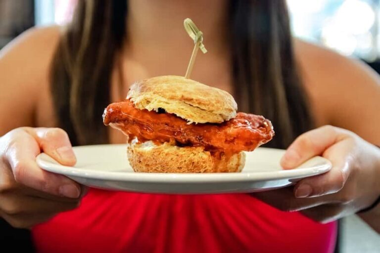 Dallas: Food Tour with 5 Bold Food Tastings in Deep Ellum - The Itinerary: What to Expect