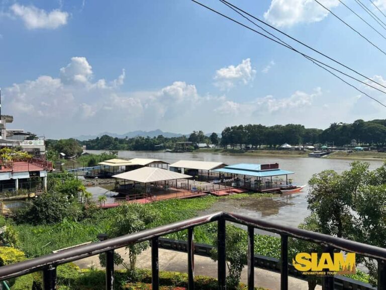 Damnoen Saduak Floating Market & River Kwai in Kanchanaburi - Detailed Breakdown of the Itinerary