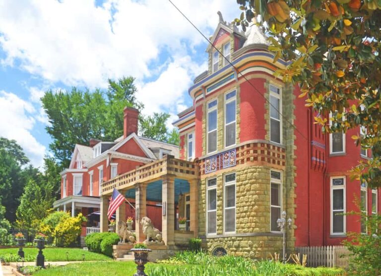Danville History and Victorian Architecture Tour - An Overview of the Tour Experience