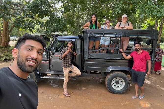 Day tour to Sigiriya and Dambulla from Kandy - Transportation and Comfort