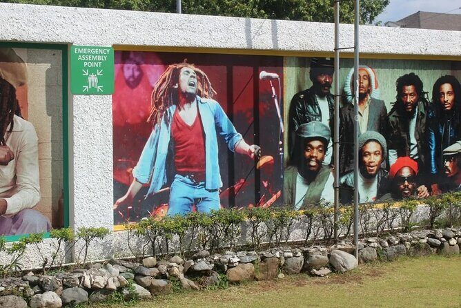 Day Trip to Bob Marley Nine Mile from Montego Bay or Falmouth - What the Reviews Say