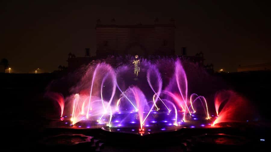 Delhi: Akshardham light & fountain show with Dinner & ticket - Why This Tour Offers Real Value