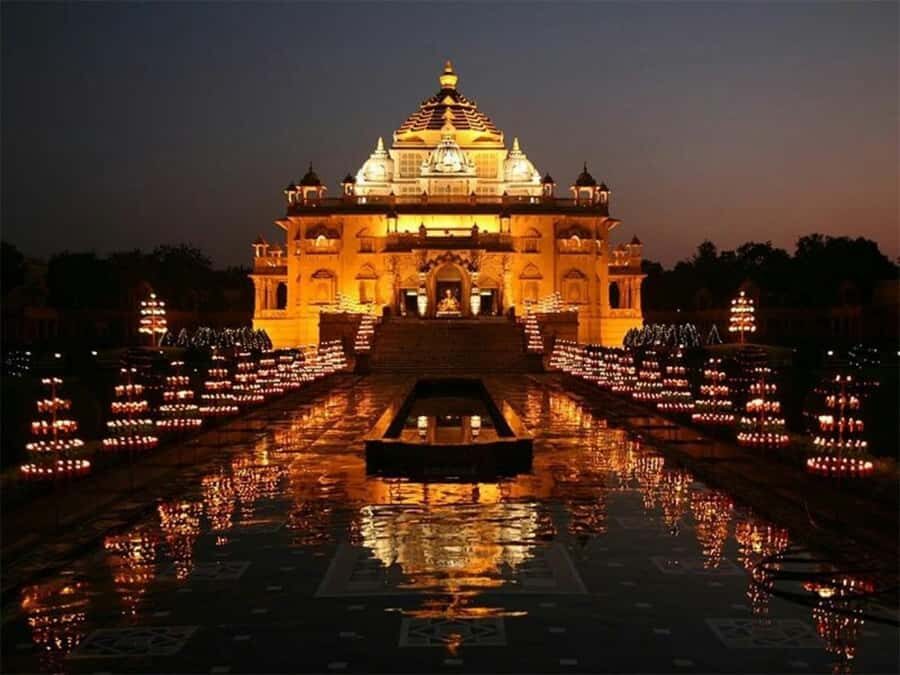 Delhi: Akshardham Temple Tour With Magical Water Show - Why This Tour Works for Travelers