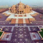 Delhi: Evening at Akshardham With Light Show & Local Dinner - Exploring the Akshardham Temple and Water Show