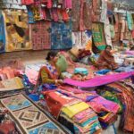 Delhi: Guided Shopping Tour Experience Local Female Expert - Key Points
