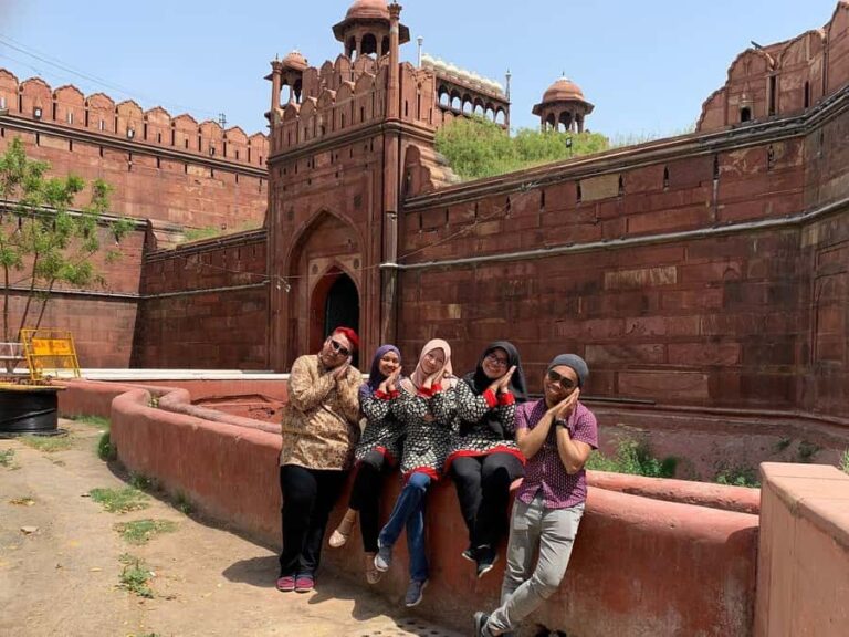 Delhi: Private Old Delhi Heritage Walk & Rickshaw Ride Tour - Practical Details and What to Expect