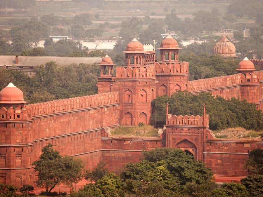 Delhi: Red Fort & Museum Guided Tour with Entry Ticket - Practical Details: What to Expect and Tips for Travelers