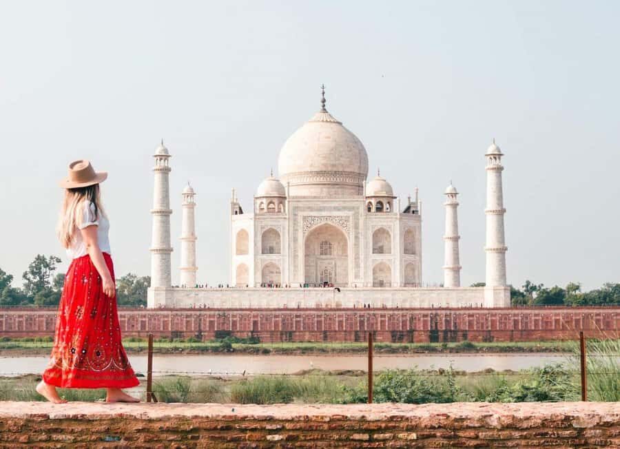 Delhi : Same Day Taj Mahal Guided Tour with Lunch & Tickets - What We Love About This Tour