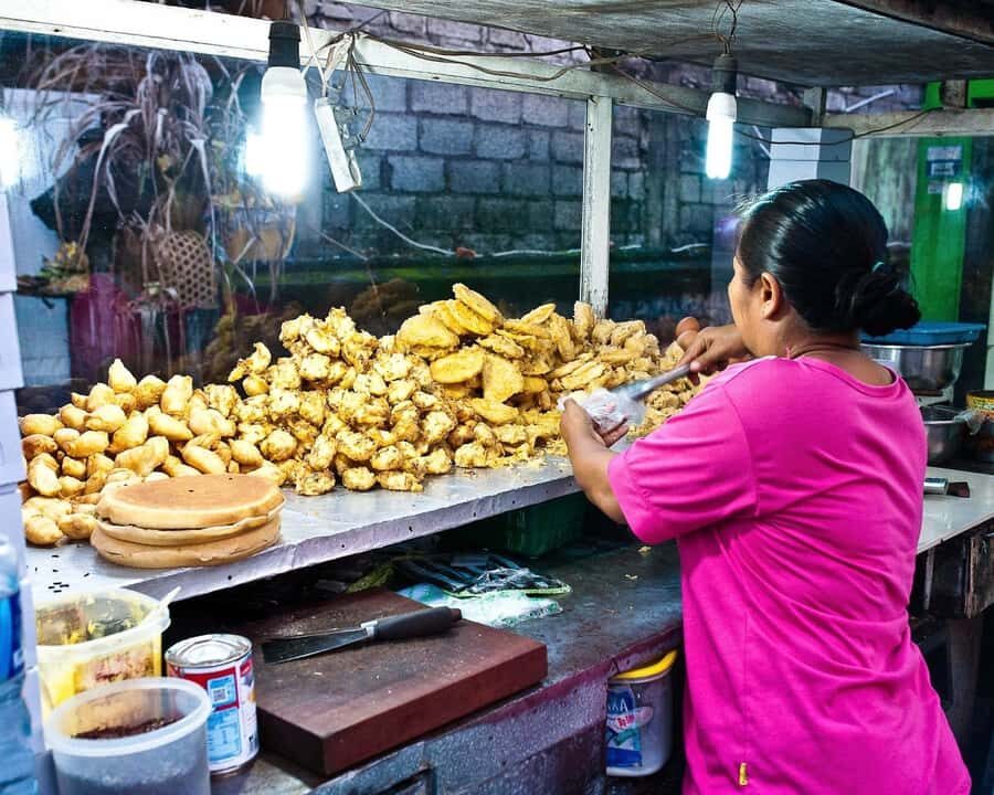 Denpasar: Night Street Food Walking Tour - The Authenticity and Value of This Tour