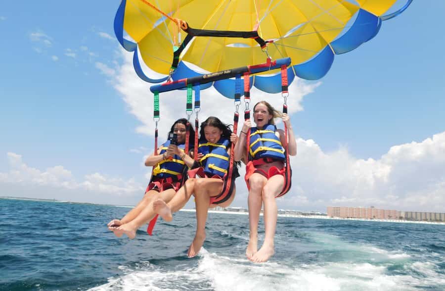 Destin: Sky High Parasailing From Marina Cafe - What Makes This Tour Special