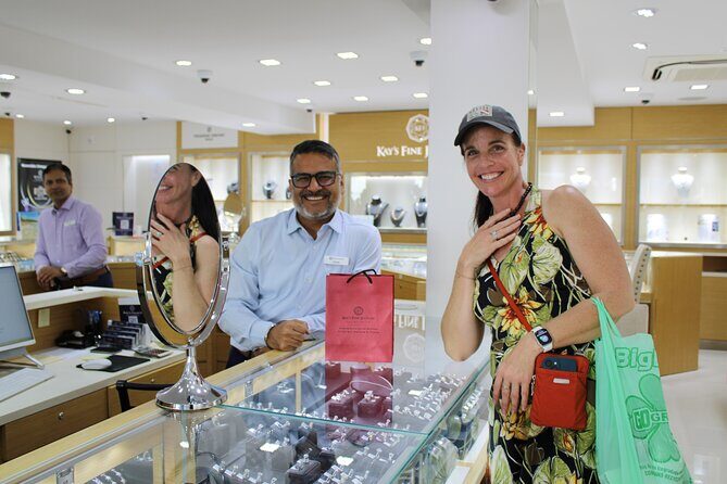 Diamonds and Cocktails a Shopping Experience in Grand Cayman - The Sum Up