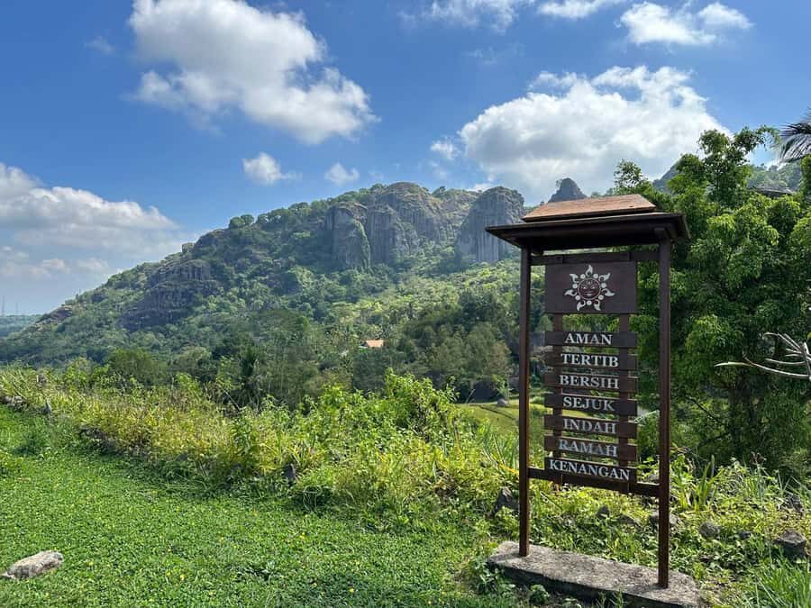 Discover Jomblang Cave & Climb Ancient Volcano Nglanggeran - Authentic Experiences and Traveler Feedback
