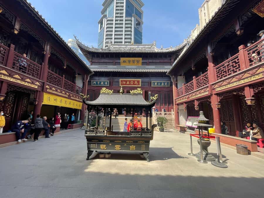 Discover Off Beaten Route--Shanghai Old City Town - Exploring the Old Town Shanghai