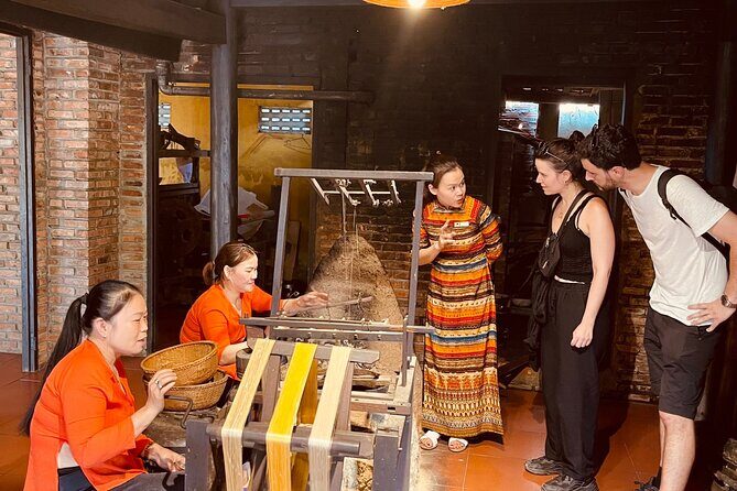Discover Silk Process in Hoi An Silk Village - The Value of the Tour