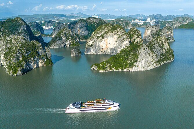 Discovery Ha Long Bay - Luxury One Day Cruise from Old Quarter - The Journey from Hanoi to Ha Long Bay