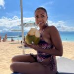 Doctors Cave Beach and Shopping Day Tour - Practical Details