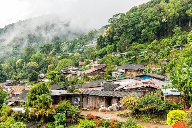Doi Suthep Temple, Wat Pha Lat, Hmong Village Tour (Comfort Van) - In-Depth Look at the Itinerary