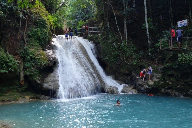 Dunn's River Falls - What Makes This Tour Stand Out?