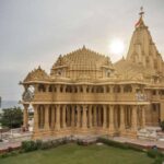 Dwarka: Same Day Temples and Bet Dwarka Island Tour - Transportation & Group Dynamics
