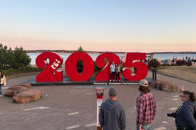 e-Scavenger hunt Charlottetown: Explore the city at your own pace - The Value of a Self-Guided Scavenger Hunt