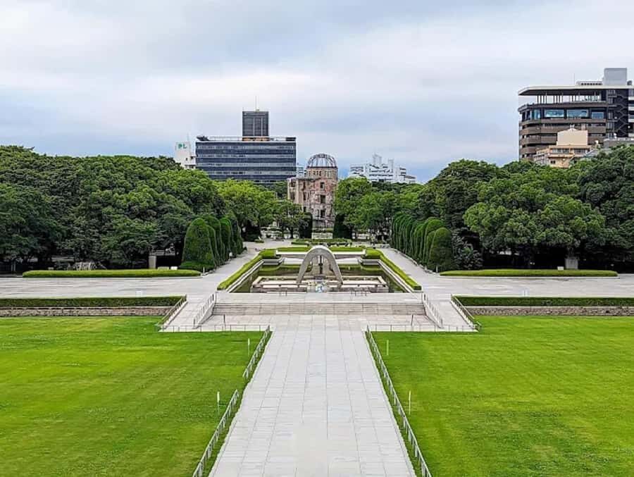 Echoes of Hope: Through Hiroshima Guided Walking Tour - The Itinerary in Detail