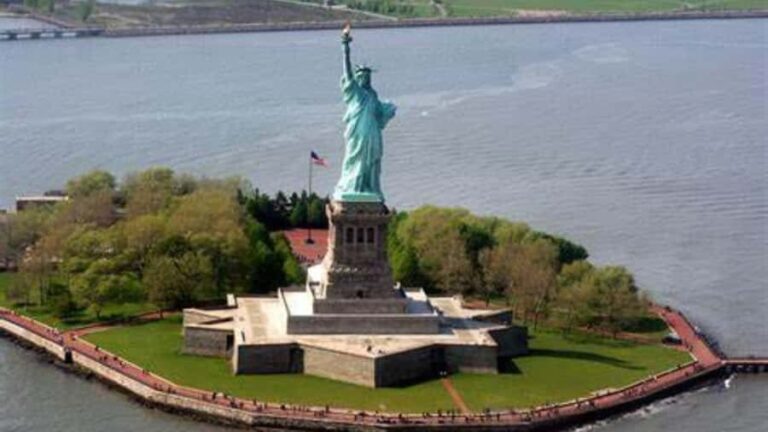 Ellis Island Family History Tour: Walk with your ancestors - The Value of This Experience