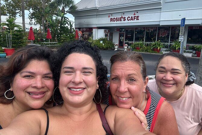 Enchanting Edmonton Scavenger Hunt - What Makes This Tour Stand Out