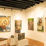 Exclusive Art Gallery Immersion in Roma & Condesa, CDMX - The Significance of Meeting Curators