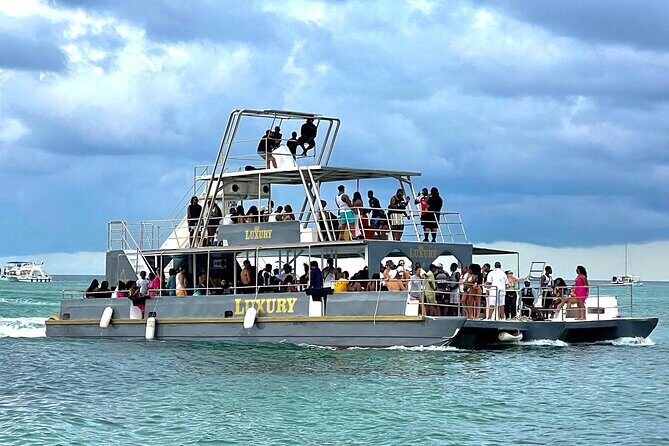 Exclusive Hip Hop Punta Cana Party Boat with Open Bar *Only Adult - Who Will Love This Tour?