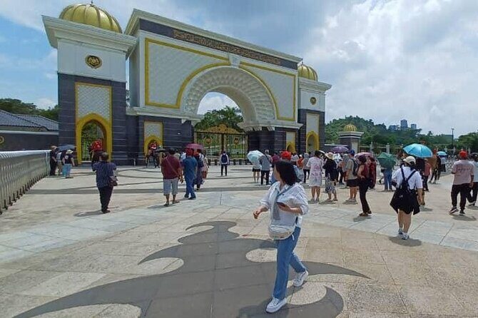Exclusive Kuala Lumpur Half Day City Tour - Authentic Perspectives from Travelers