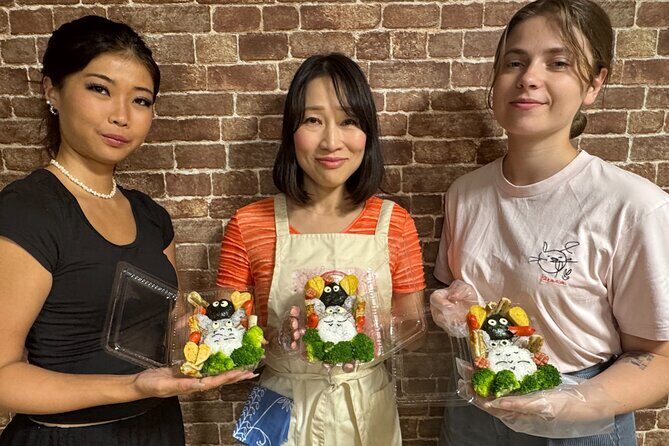 Experience to Make Your Own Kyaraben in Kyoto - The Value of the Experience