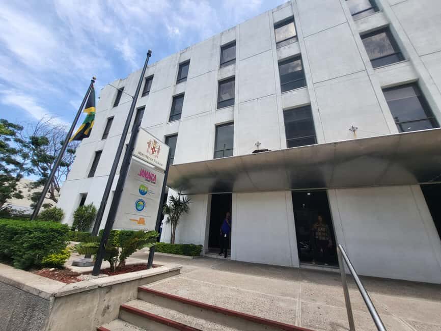 Explore Downtown Kingston and New Kingston: - A Closer Look at the Tour Itinerary