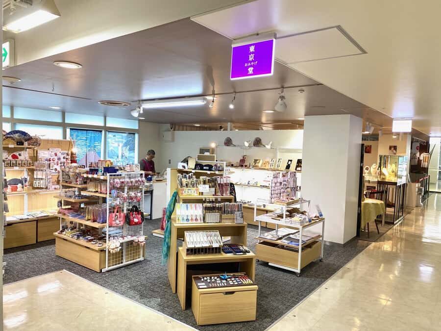 Explore History & Nature: Kamiyacho to Tokyo Tower - What to Expect During the Tour