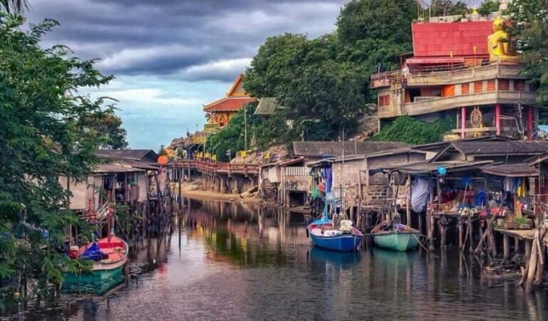 Explore Hua Hin Half-Day Small-Group Tour with Lunch - The Experience from the Guides and Reviews