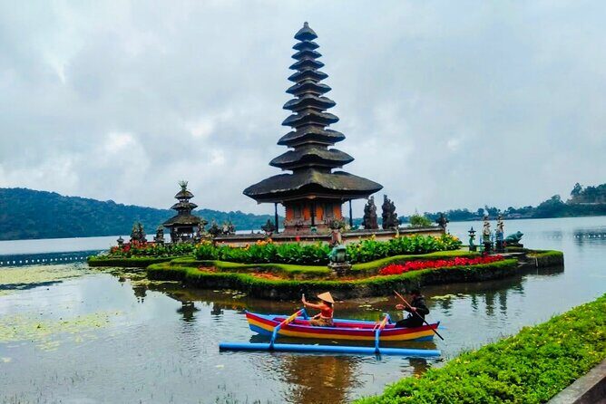 Explore Munduk Customized 8 Hour Day Tour in North Bali - Authenticity and Local Interactions