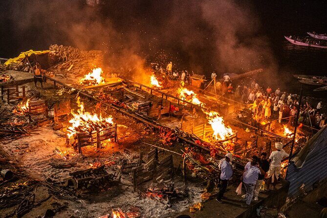 Explore the Ancient and Hidden Sides of Varanasi - The Sum Up