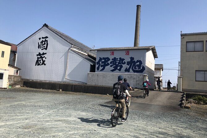 Explore the wonder of JapaneseSake on a cyclingtour at Meiwa town - Who Should Consider This Tour?