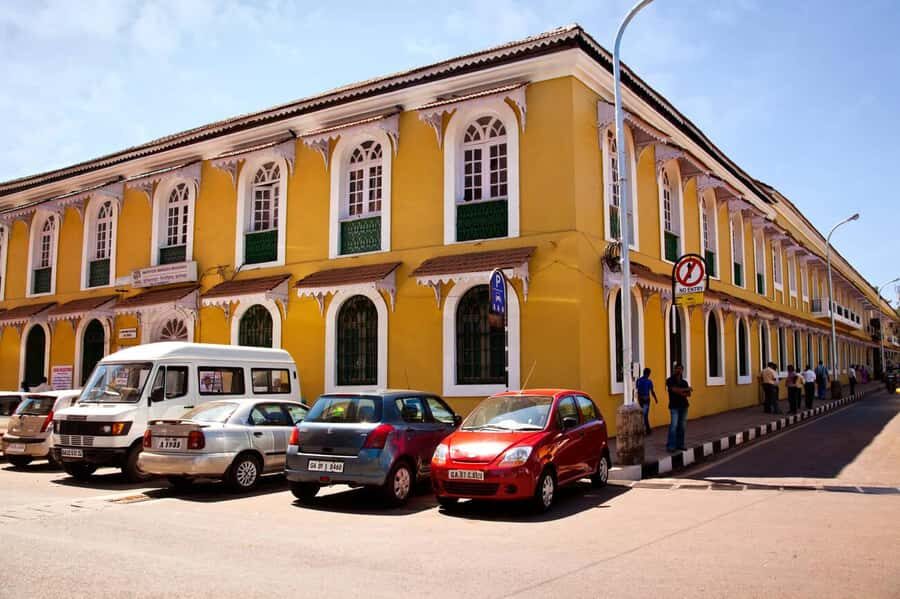 Explore Vasco Da Gama City: Guided Walking Tour on Foot - Practical Details That Matter