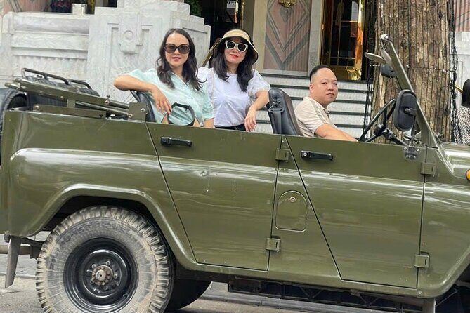 Foodie Streets Jeep Car with Guide - What’s Included and What’s Not