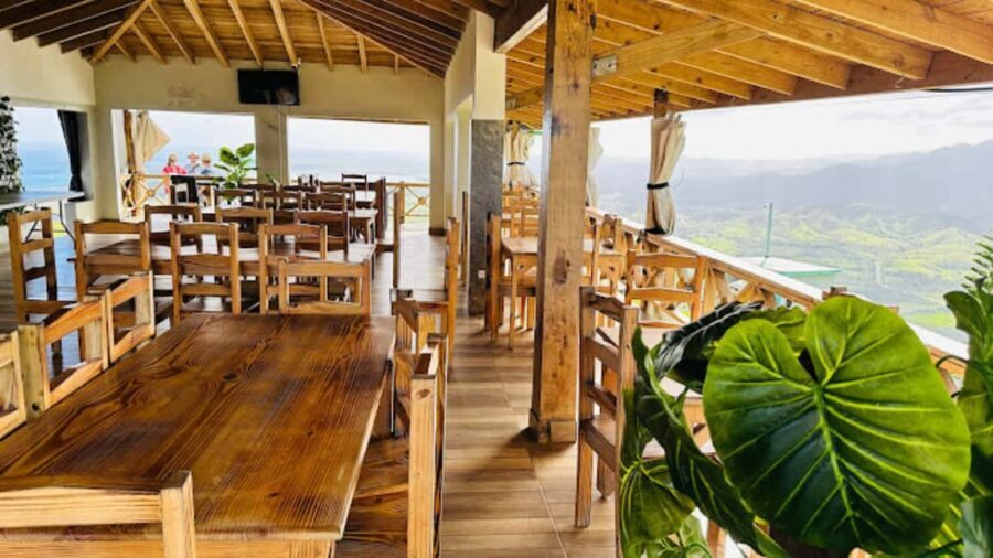 for Small Groups Half-Day Tour to Montaña Redonda - What Makes This Tour Stand Out?