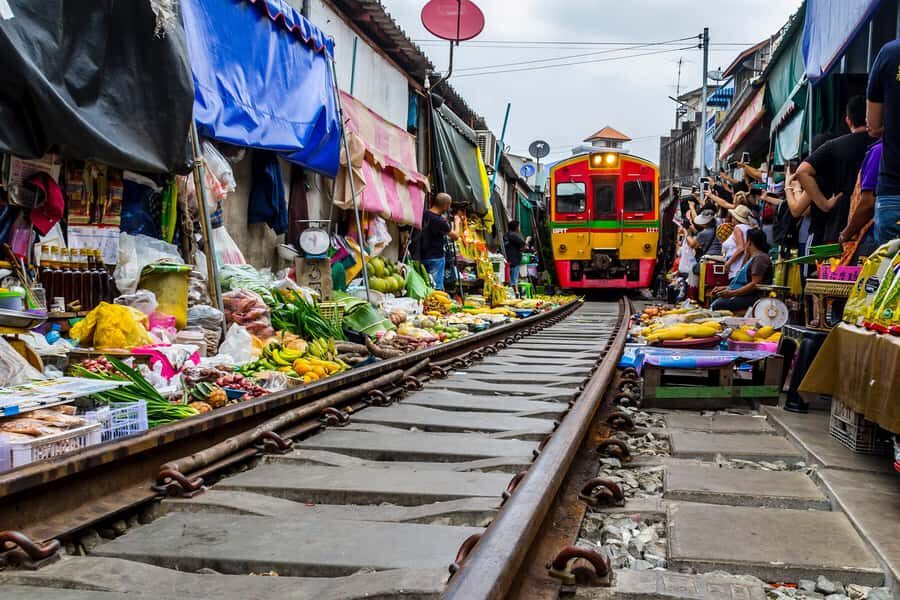 From Bangkok: Damnoen and Maeklong Markets Private Tour - Final Thoughts