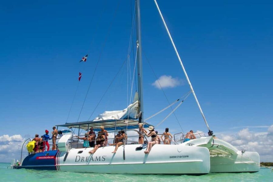 From Bayahíbe: Saona Island Catamaran Cruise with Buffet - Setting Sail from Bayahíbe: What to Expect