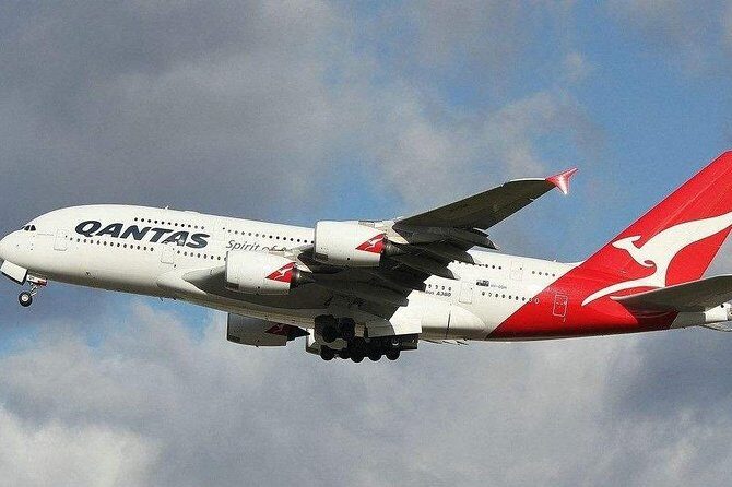 From Beijing Capital International Airport (PEK) to downtown hotel - Why Choose This Transfer Service?