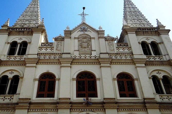 From Cochin Port: Backwaters by Houseboat & Chinese Nets - The Experience on the Water